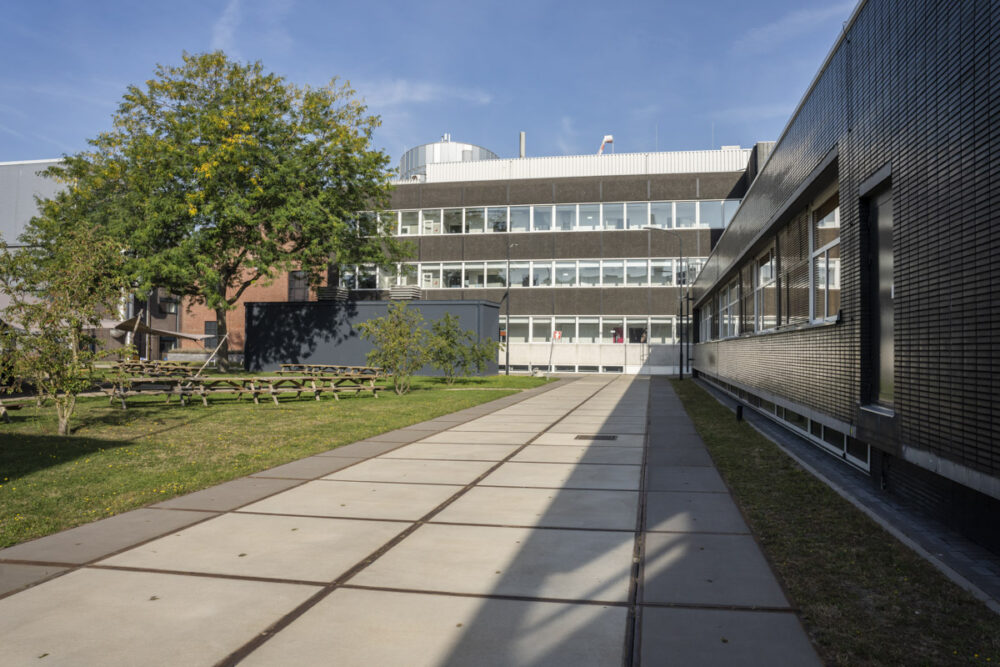 Europe’s foremost biopharmaceutical campus - LabForRent Europe’s foremost biopharmaceutical campus - LabForRent